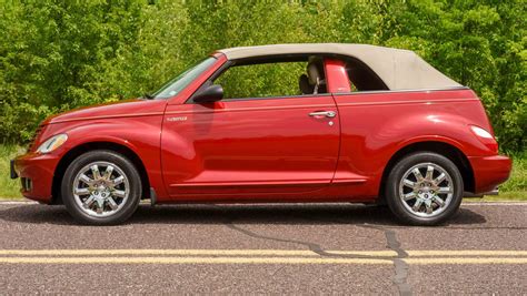 This 2006 Chrysler Pt Cruiser Touring Convertible Just Sold For 17000