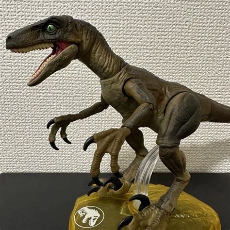 Mattel Jurassic Park World Amber Collection Velociraptor £6427