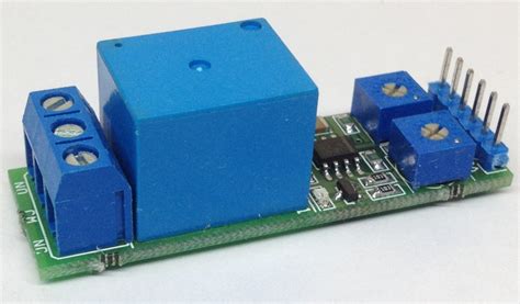 window comparator window detector with relay output electronics