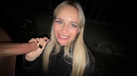 Late Night Fun Outdoor Blowjob Deepthroat Facial Baebaezoe