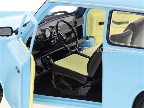 Trabant 601 1 18 Sunstar Azul 20 Anos Loja On Line De Miniaturas