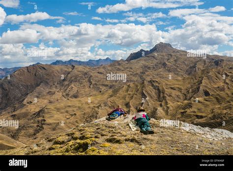 Quechua population -Fotos und -Bildmaterial in hoher Auflösung – Alamy
