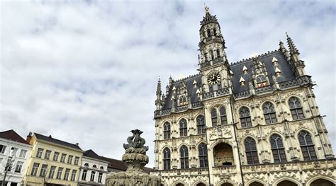 Kandidaat Burgemeester Oudenaarde Mathieu Mas Trekt Zich Terug