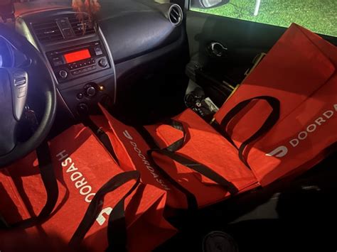 If you can’t find any pizza bags, sorry…. not sorry 💩 : r/doordash_drivers