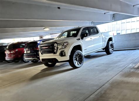 Full Parking Garage This Fucking Douchbag Is So Much Better Than Everyone Else I Wanted To