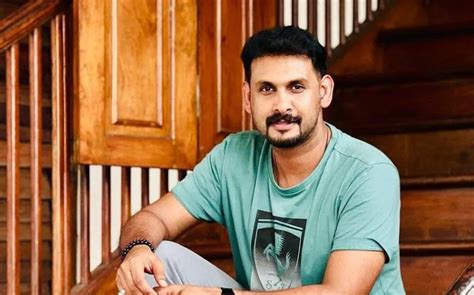 Behind The Scenes Celeb Travel Edition Siby Varghese