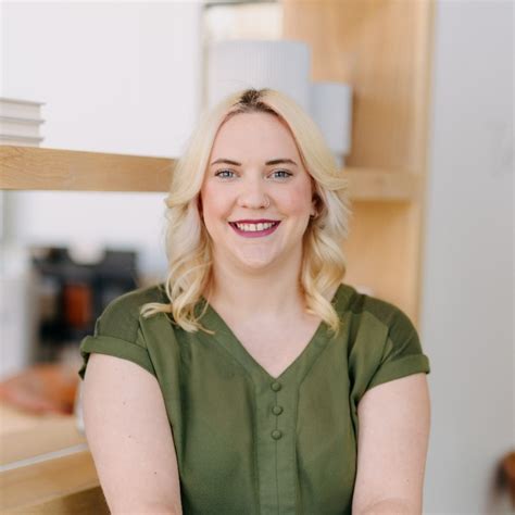 Caroline Wright Manager Media Planning Cadillac At Carat Carat