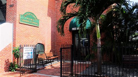 Square Grouper Bar And Grill Wednesday Night Specials Dine In Pick Up And Delivery 305 745