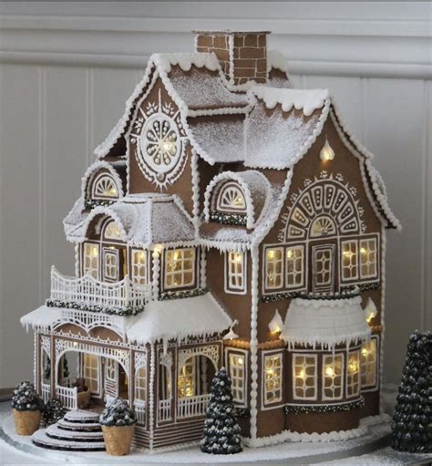 Pin By Beth Wirka On Gingerbread Gingerbread House Decorations Gingerbread House Christmas