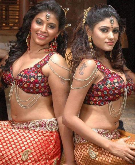 Tamil Actress Hot Collections Tamil Actress Side View Stills