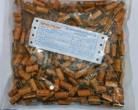 1000uf 25v Electrolytic Capacitors At ₹ 6 25 Piece Polarized Capacitors In New Delhi Id