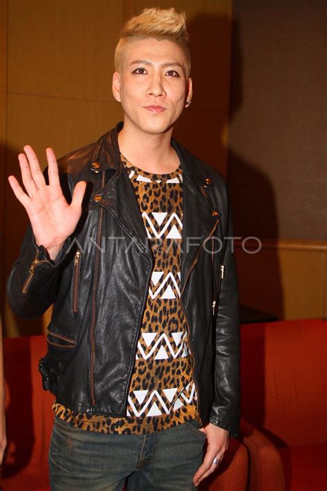 Shi Min Chul Antara Foto