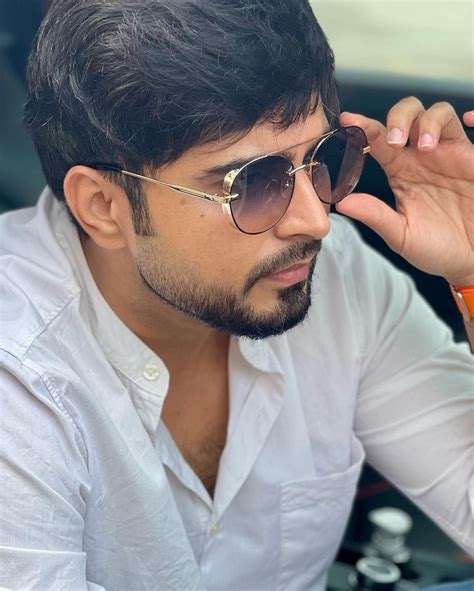 Adil Khan Durrani Age Height Bio Wiki Affairs Facts And More