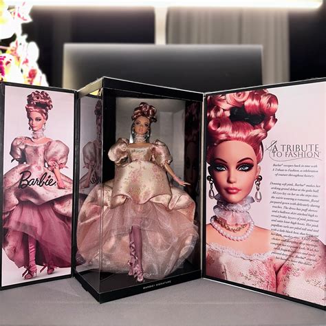 Barbie Signature Tribute To Fashion First Doll