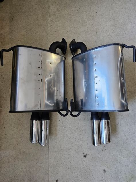 Sti スバル レガシィ ツーリングワゴン B4 Brg Br9 Bmg Bm9 Brm デュアルマフラー 社外品 ｜売買されたオークション情報、yahooの商品情報をアーカイブ公開