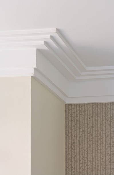 2 100 Moulures Plafond Photos Taleaux Et Images Libre De Droits Istock