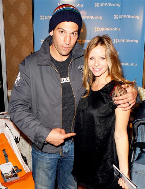 Erin ángulo Jon Bernthal