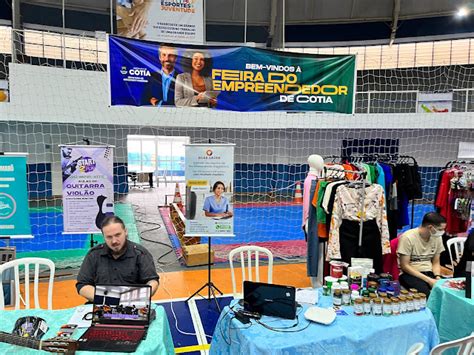 VÍdeo Feira Reuniu Sex Shop Chocolates Fabricados Em Cotia E Mais De