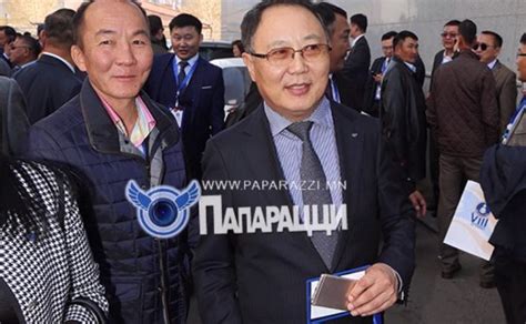 Нэр дэвшиж чадаагүй дээ сэтгэл дундуур