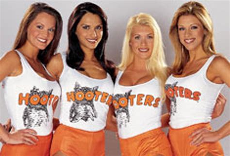 Ex Employee Says Sex Is On Menu At Hooters Avn