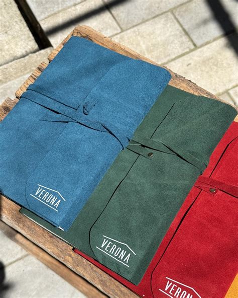 Mansard მანსარდი გელოდებით დღეს რუსთაველზე მოსწავლე ახალგაზრდობის