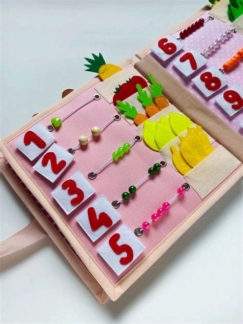 Развивающая книга из фетра на заказ в интернет магазине Ярмарка Мастеров по цене 3600