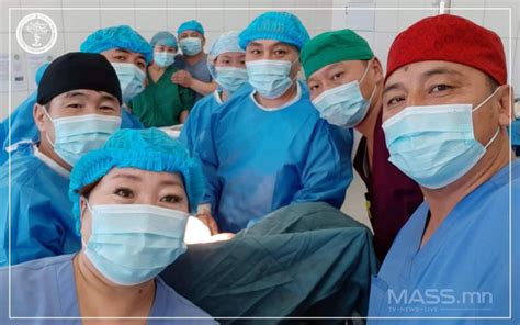 Эмч нар алсын дуудлагаар хүнд гэмтэлтэй өвчтөнд мэс заслын яаралтай тусламж үзүүлжээ