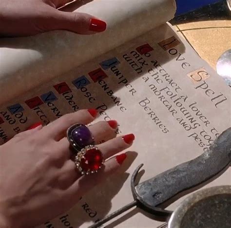 Pin By Louise On Teaser Les SorciÈres The Love Witch Movie Witch