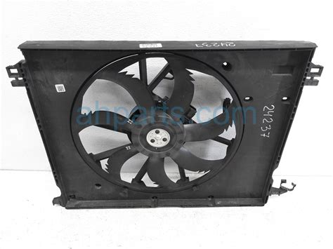 2021 Toyota Sienna Cooling Radiator Fan Assembly 16360 F0150