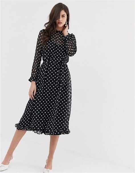 Zendayas Polka Dot Dress Is Going To Be Shoppable On Sunday So Thats