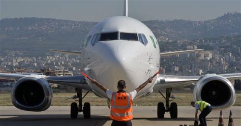 Бой между пътници накара самолет да кацне принудително в България ВИДЕО Bgonair