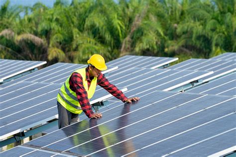 Overcoming Common Challenges On Solar Field Operations With Fieldproxy