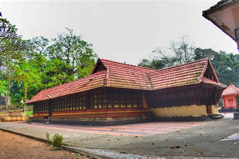 Madathilkavu Bhagavathi Temple Pathanamthitta Temples Of Kerala