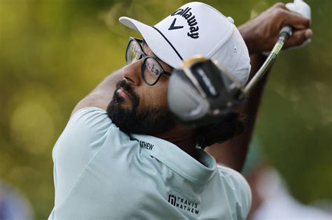 akshay bhatia avoids rory mcilroy at masters stays in own lane