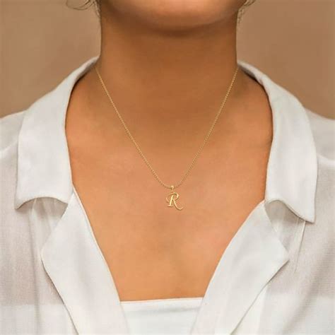 Dazzle R Initial Alphabet Gold Pendant Candere By Kalyan Jewellers
