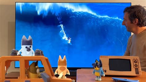Bluey Surf Giant Wave Bluey Surf Onda Gigante Youtube