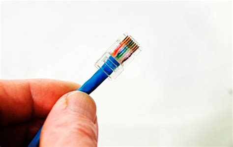 Распиновка и обжим интернет кабеля «RJ45», «T568B»
