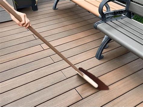 How To Maintain And Clean WPC Decking And Fence MexyTech