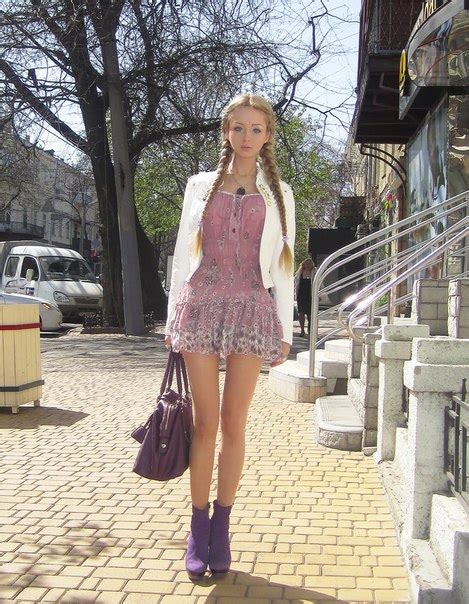 Spetteguless La Barbie Umana Valeria Lukyanova Carmy Italian Blog