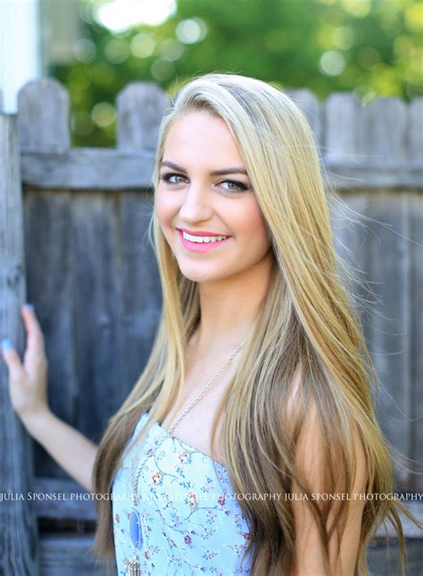 Taylor Frisco High School Julia Sponsel Photography