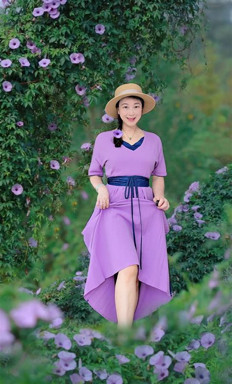 Yu Li Yu Li Added A New Photo