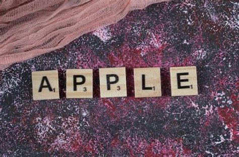 What Font Does Apple Use