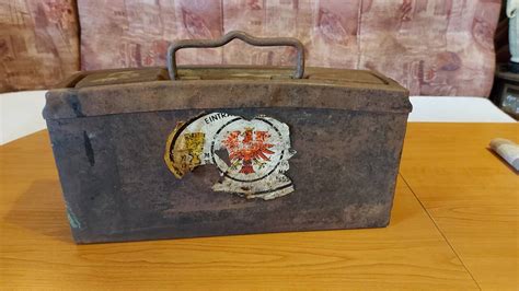 Военна антика 9 Антиквариат Русе Стара немска метална кутия за патрони
