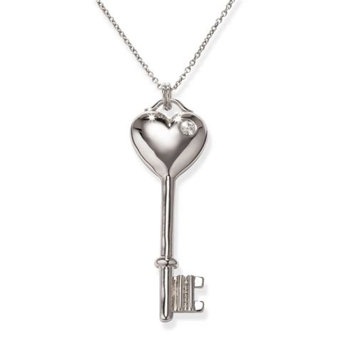 Pin By Cheune On ♥jewelry Heart Key Necklace Heart Key Pendant
