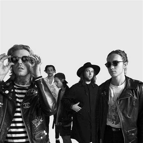 100 The Neighbourhood Wallpapers