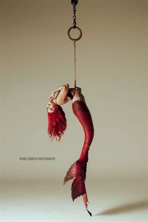 Renee Robyn Jamie05088web Mermaid Photography Mermaid Drawings