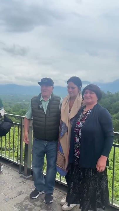 ნინა და მერაბის მშობლები ️ Youtube