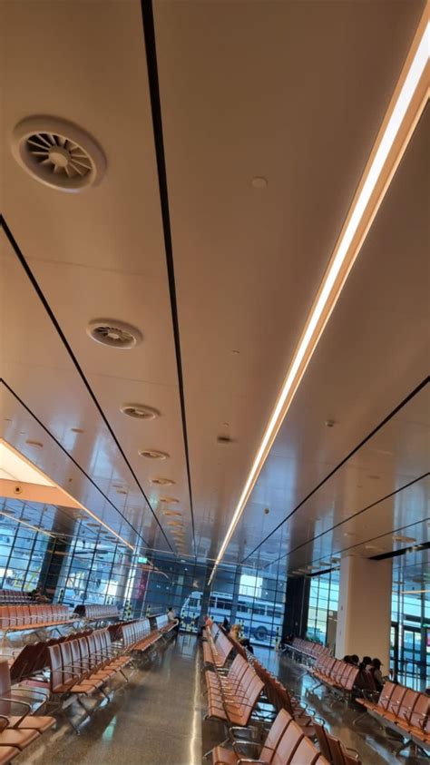 Troxmiddleeast Troxgroup Trox Middleeast Airport Projectreferences Vdl Swirldiffusers