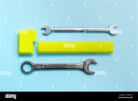 Editing Retyping Report Spelling Errors Typing Online Shop Inventory Internet Chatting