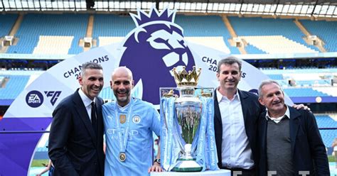 어쩌면 펩보다 중요한 인물 맨시티 내년에 진짜 전설과 이별한다